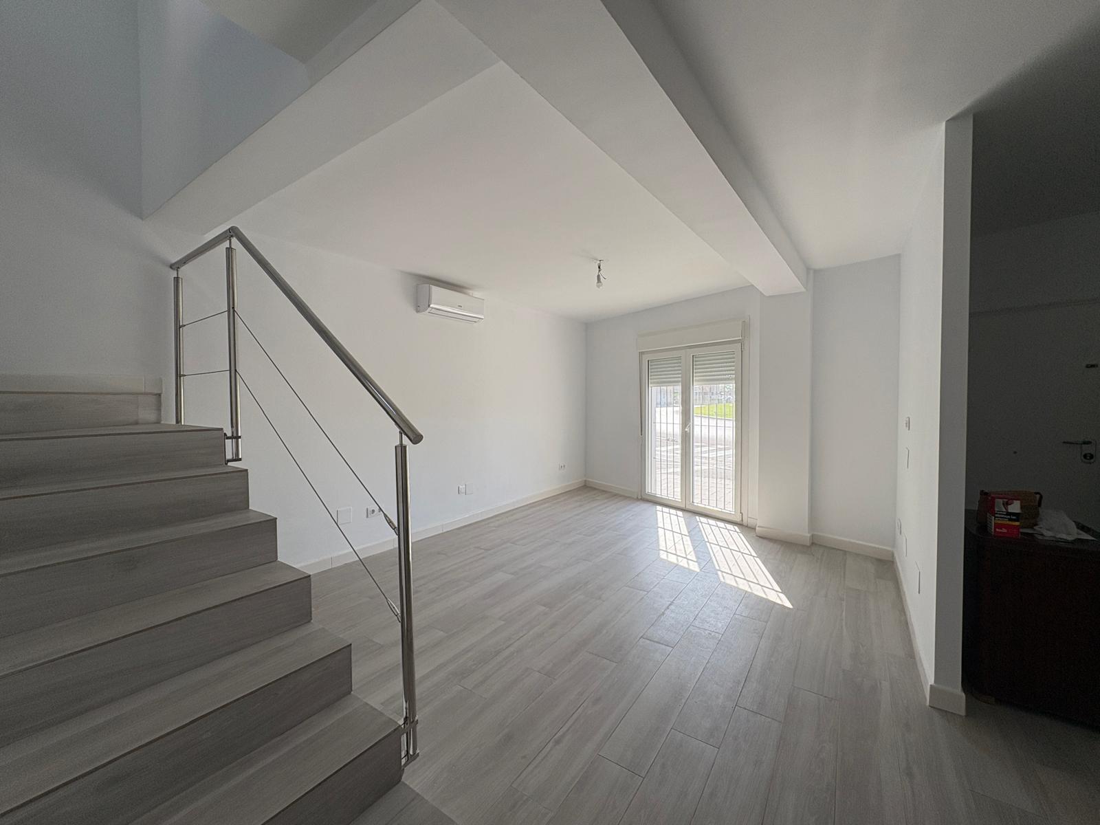 Casa Adosada-San Fernando-295057